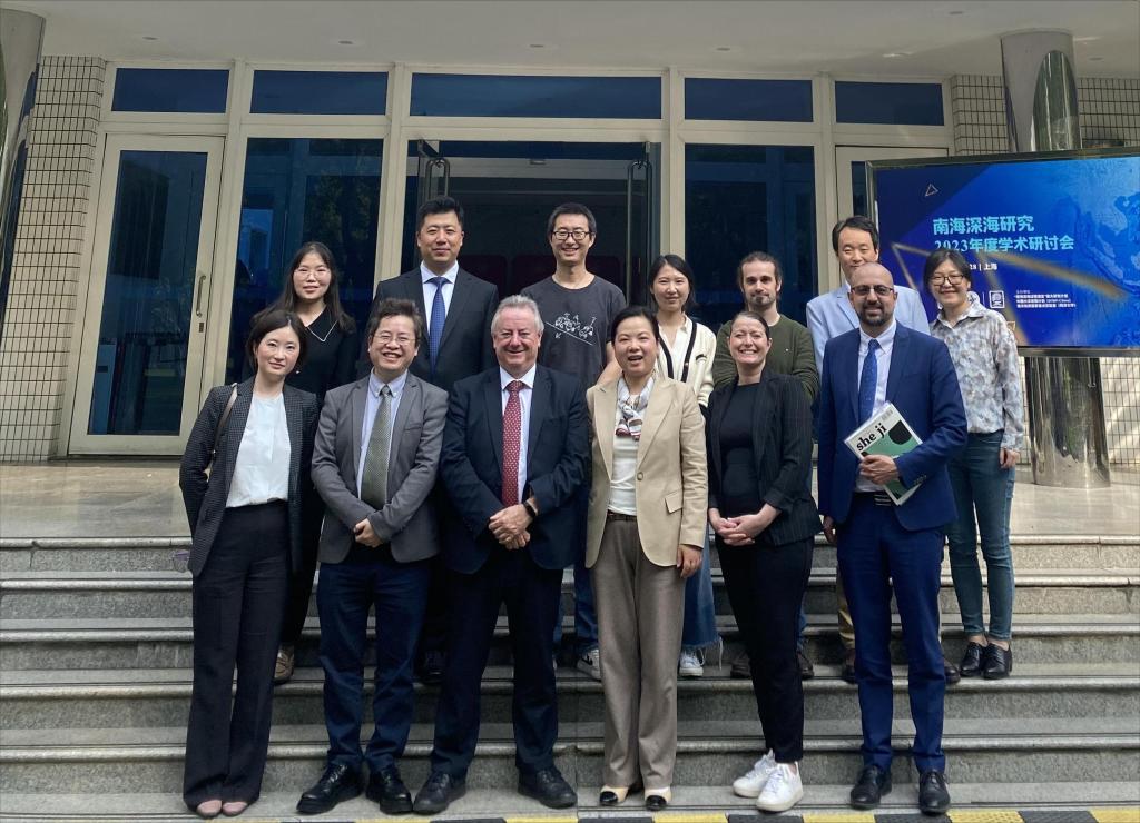 英国工程技术学会（IET）主席率IET代表团来访